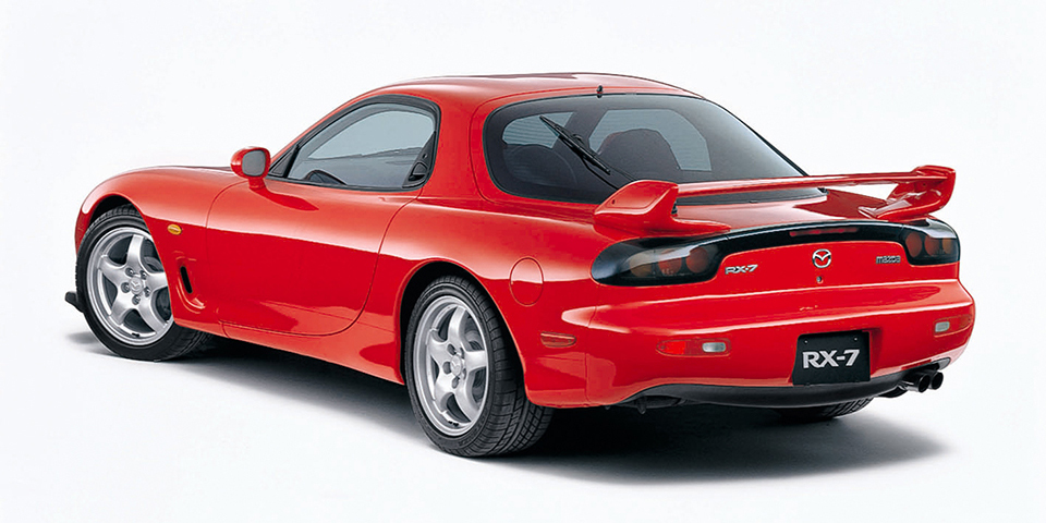 【画像ギャラリー】マツダの挑戦は続く!! ユーノス コスモと3ローター、3代目RX-7、RX-8を見る - 自動車情報誌「ベストカー」