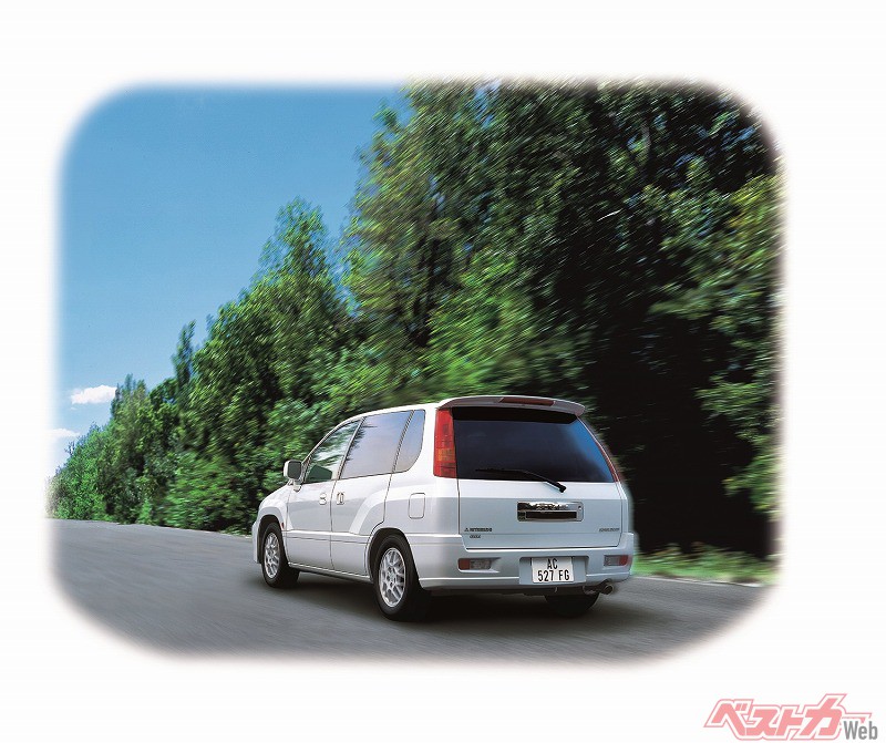 【画像ギャラリー】90年代のアウトドアブームをけん引した、三菱のRVたち - 自動車情報誌「ベストカー」