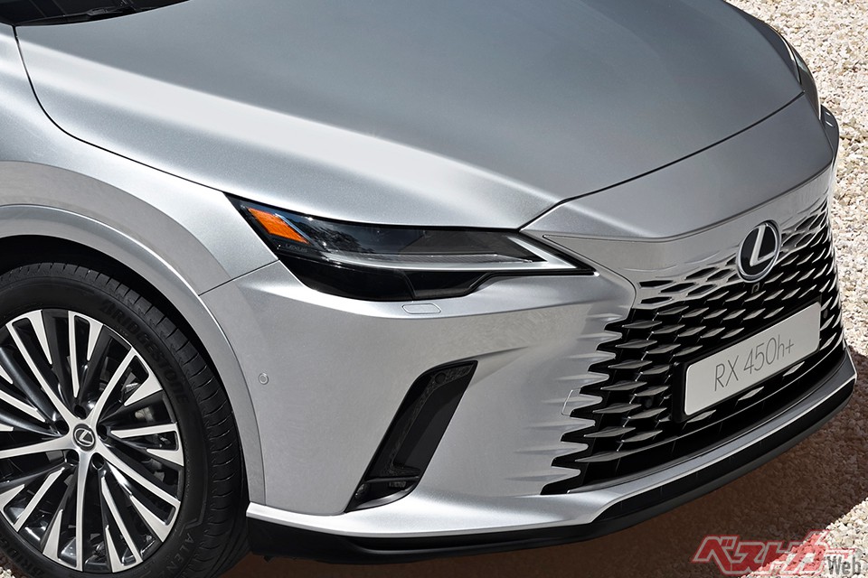 発売秒読み!! 新型レクサスRXは今回も世界で愛されるクルマになれるか？ - 自動車情報誌「ベストカー」