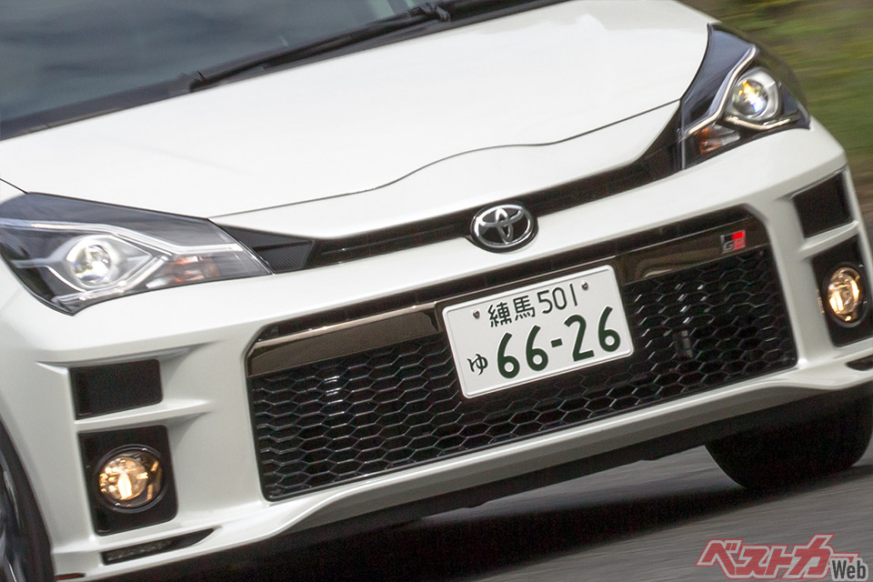 110万円から買えるGRヤリス!? 驚異の10速AT搭載の[ヴィッツGRスポーツGR] - 自動車情報誌「ベストカー」