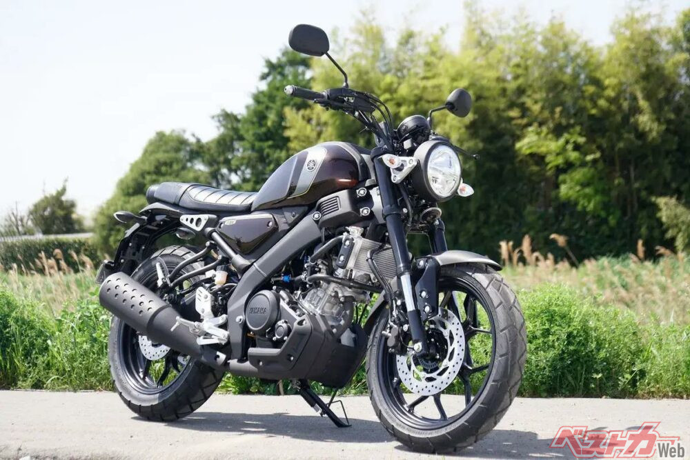 足着きで諦めない！ 約30mmダウンを実現したXSR125 Lowが登場 - 自動車情報誌「ベストカー」