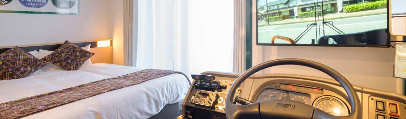 三重交通がやっちまった!! 本物の「BUS ROOM」を一晩中独り占めってマジ!? - バス総合情報誌「バスマガジン」公式WEBサイト
