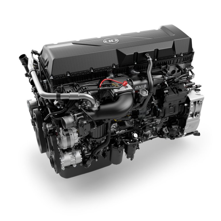 UDトラックス・クオンのフラッグシップ見参!! 13リットルエンジン搭載の6×4トラクタGWが吠える！ - トラック総合情報誌「フルロード ...